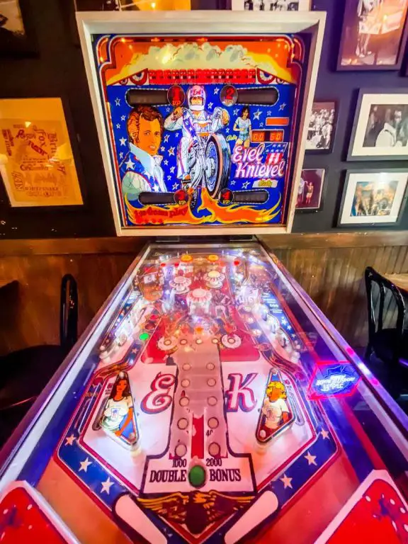 Visiting Evel Pie Las Vegas (Menu, Hours, Happy Hour) - FeelingVegas