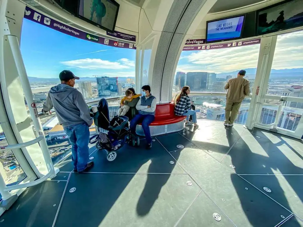 Do You Have To Share Pods on the High Roller? (Answered) - FeelingVegas
