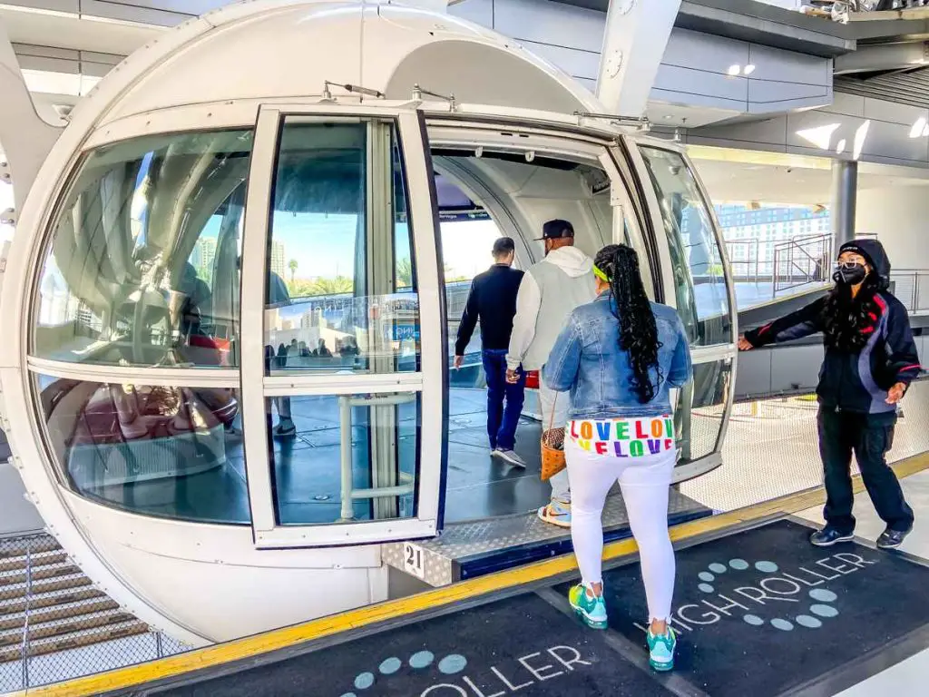 Seats on The High Roller in Las Vegas (What to Know) - FeelingVegas