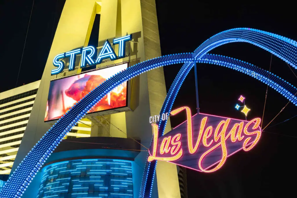 Stratosphere Parking Fee (2024 Parking Fees at The STRAT) - FeelingVegas