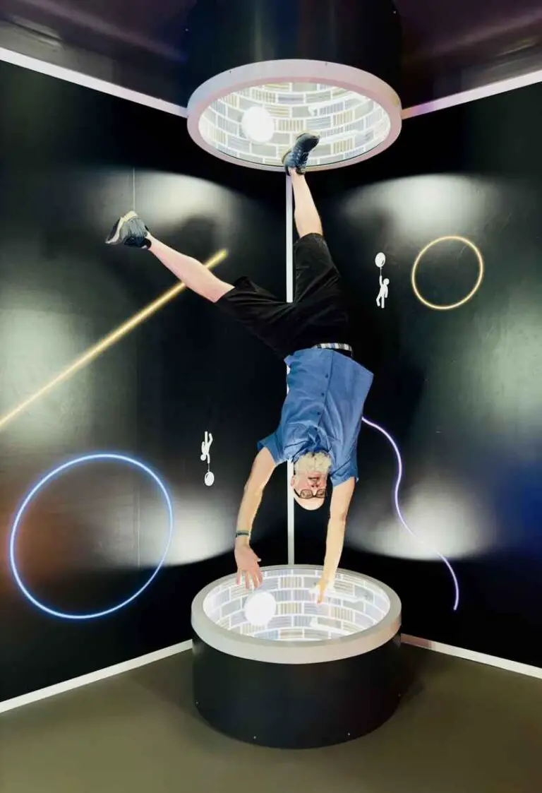 Paradox Museum Las Vegas: Over 90 Mind-Bending Exhibits! - FeelingVegas